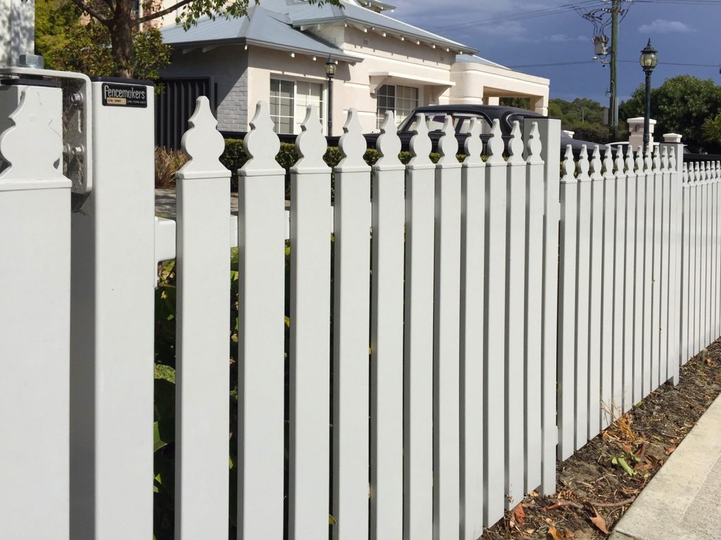 Hamptons Gates in Perth | Supply & Installation | Fast Turnaround